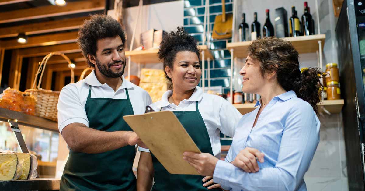 How to Set Up Rewards Tailor-Made for Hourly Employees | WorldatWork