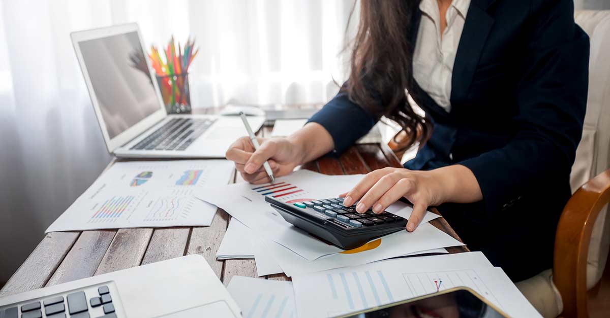 Average Pay Increases in U.S. and Canada Dropped Below 4% in 2024 ...